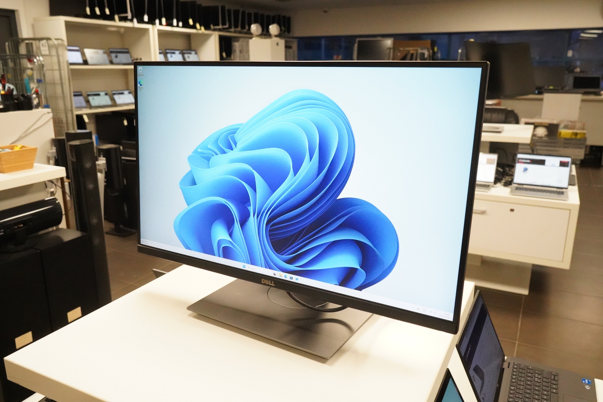 Dell Optiplex 7070 micro + Dell U2715H monitor - Elektroonika24